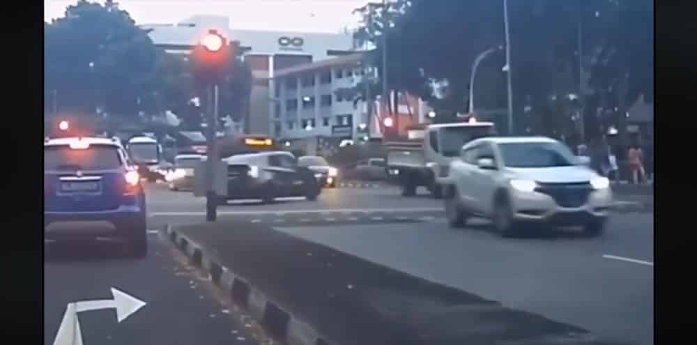 Netizens Sympathise Elderly Taxi Driver For Causing Fatal Accident