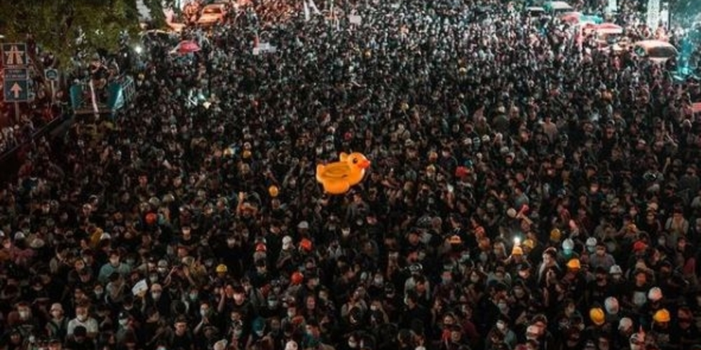 'Rubber duck revolution' takes off in Thailand - The Online Citizen